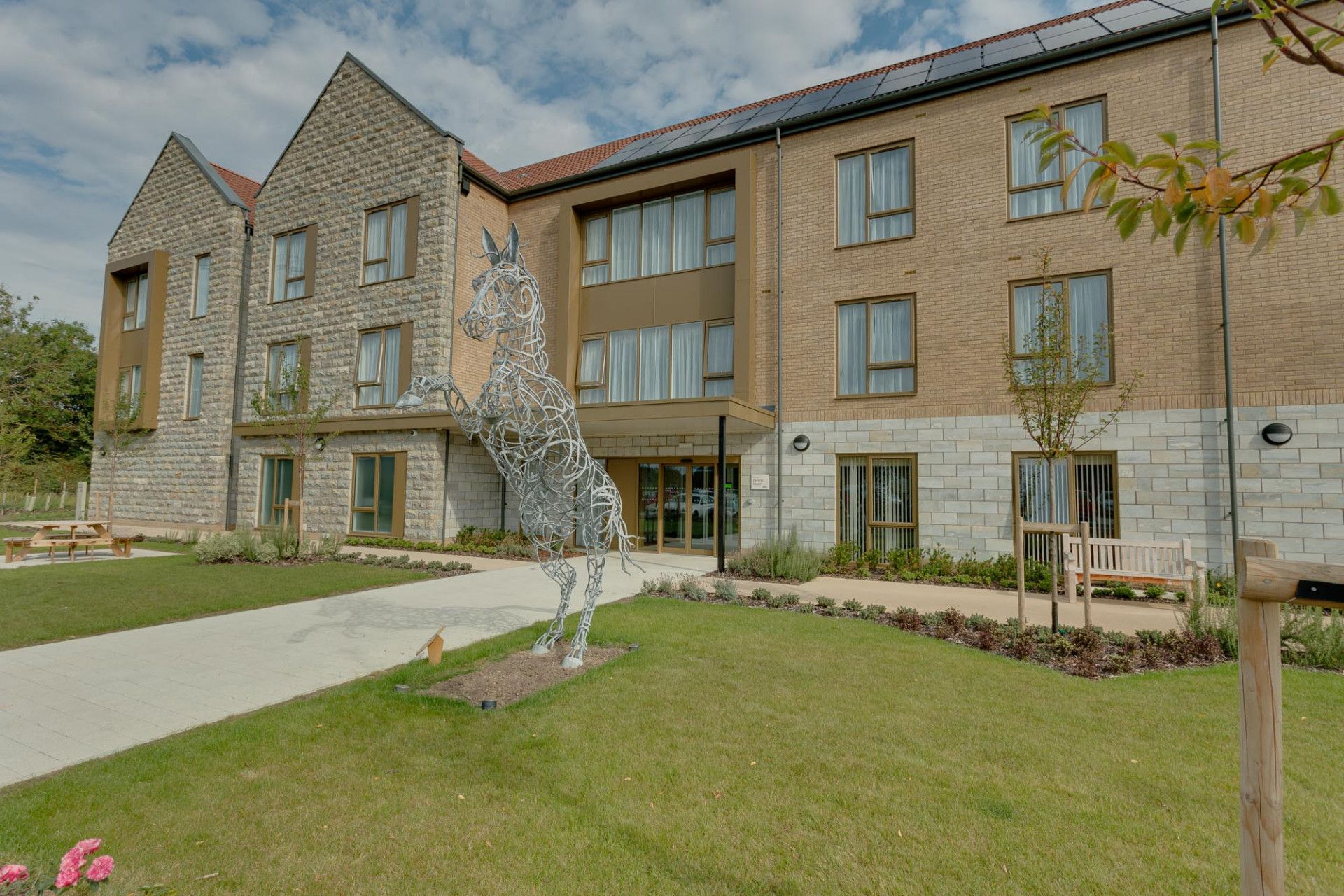 Hanningfield | Care Home | Sittingbourne, ME10 1NR