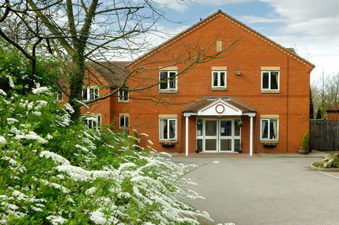 Earls Lodge Care Home | Care Home | Wakefield, WF1 4AA