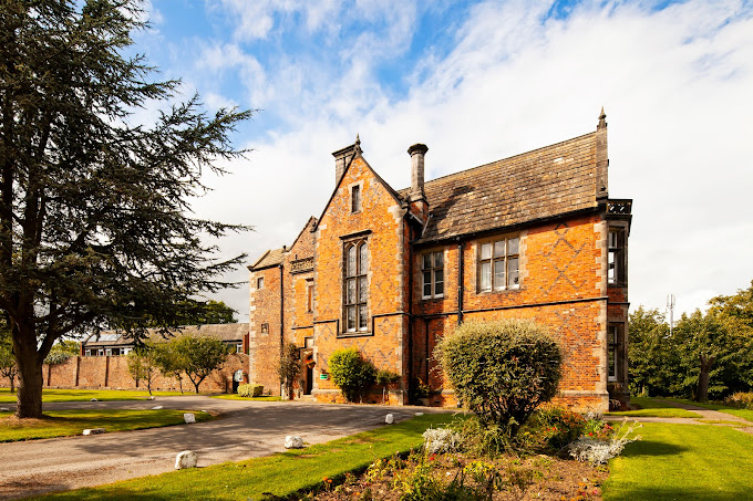 Bilton Hall Nursing Home | Care Home | Harrogate, HG1 4DW