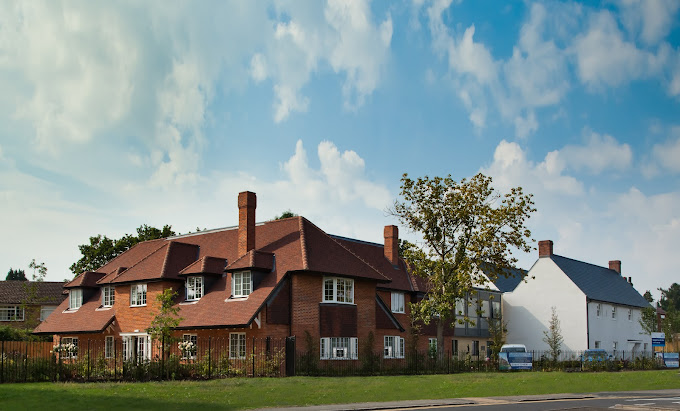 Buckingham House | Care Home | Gerrards Cross, SL9 7DP
