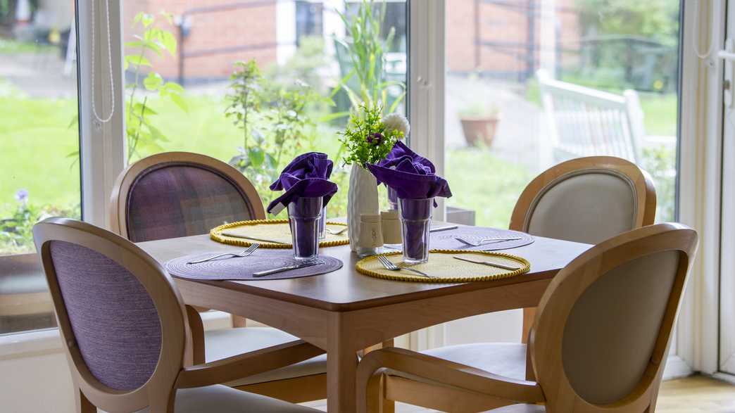 Cawood House | Care Home | Stockport, SK5 8JY