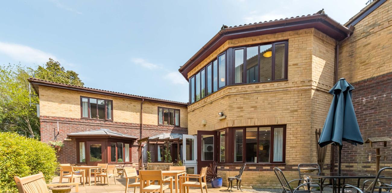 Challoner House | Care Home | Eastleigh, SO53 2DU