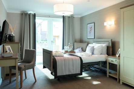 Chartwell House | Care Home | Broadstairs, CT9 4FY