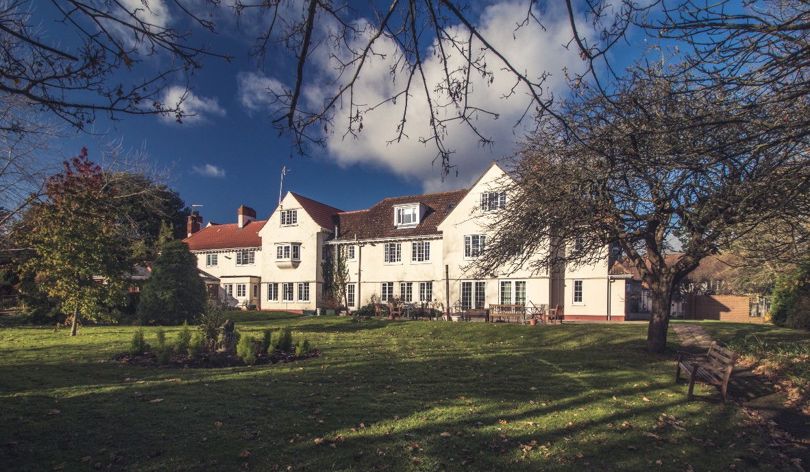 Chelston Park | Care Home | Wellington, TA21 9PH