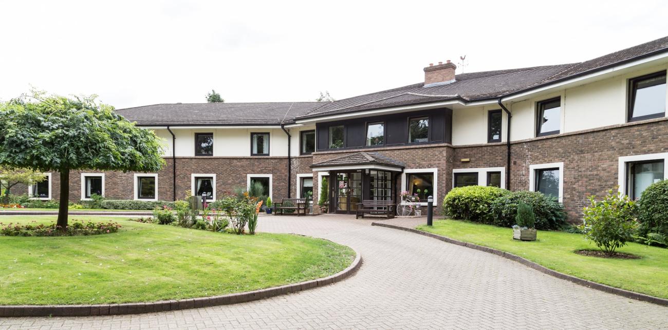 Collingtree Park | Care Home | Northampton, NN4 0XN