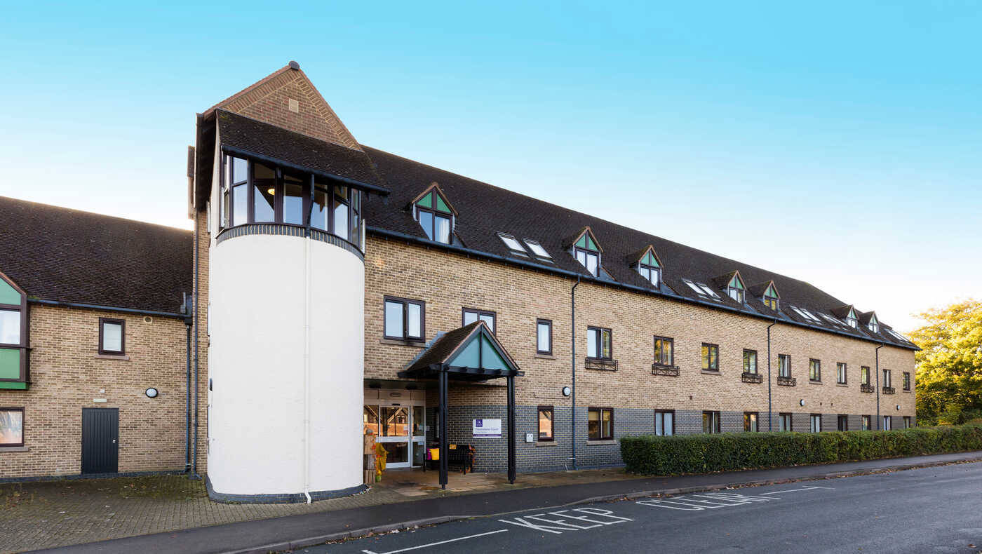Ferendune Court | Care Home | Oxford, SN7 8ER