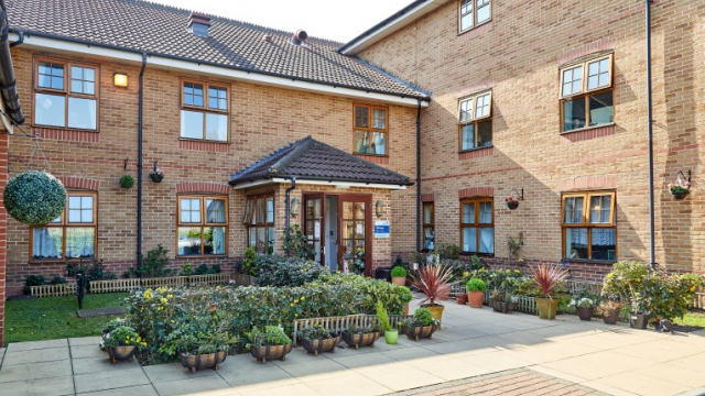 Heritage Care Centre | Care Home | London, SW17 6DJ