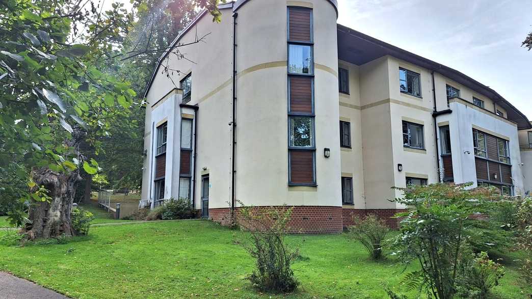 Hazeldene House | Care Home | Tunbridge Wells, TN2 4AY