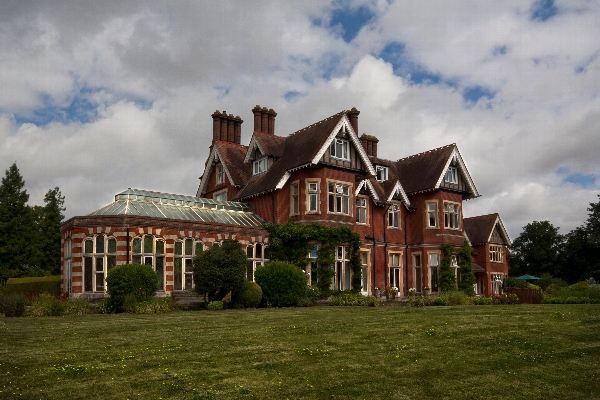 Iden Manor Nursing Home | Care Home | Tonbridge, TN12 0ER