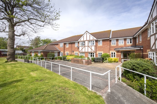 Kathleen Chambers House | Care Home | Burnham-on-sea, TA8 2PG