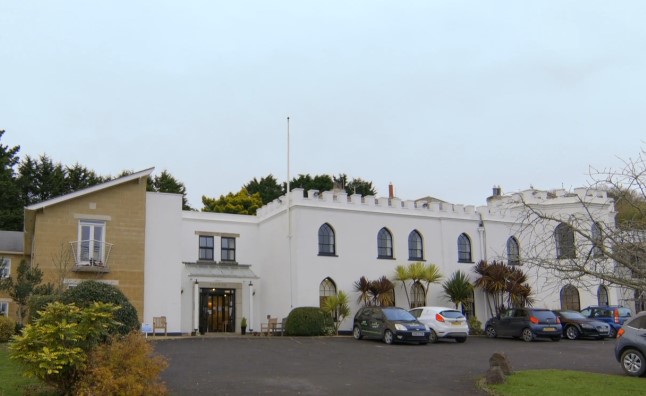 Kenwith Castle Country House Care | Care Home | Bideford, EX39 5BE