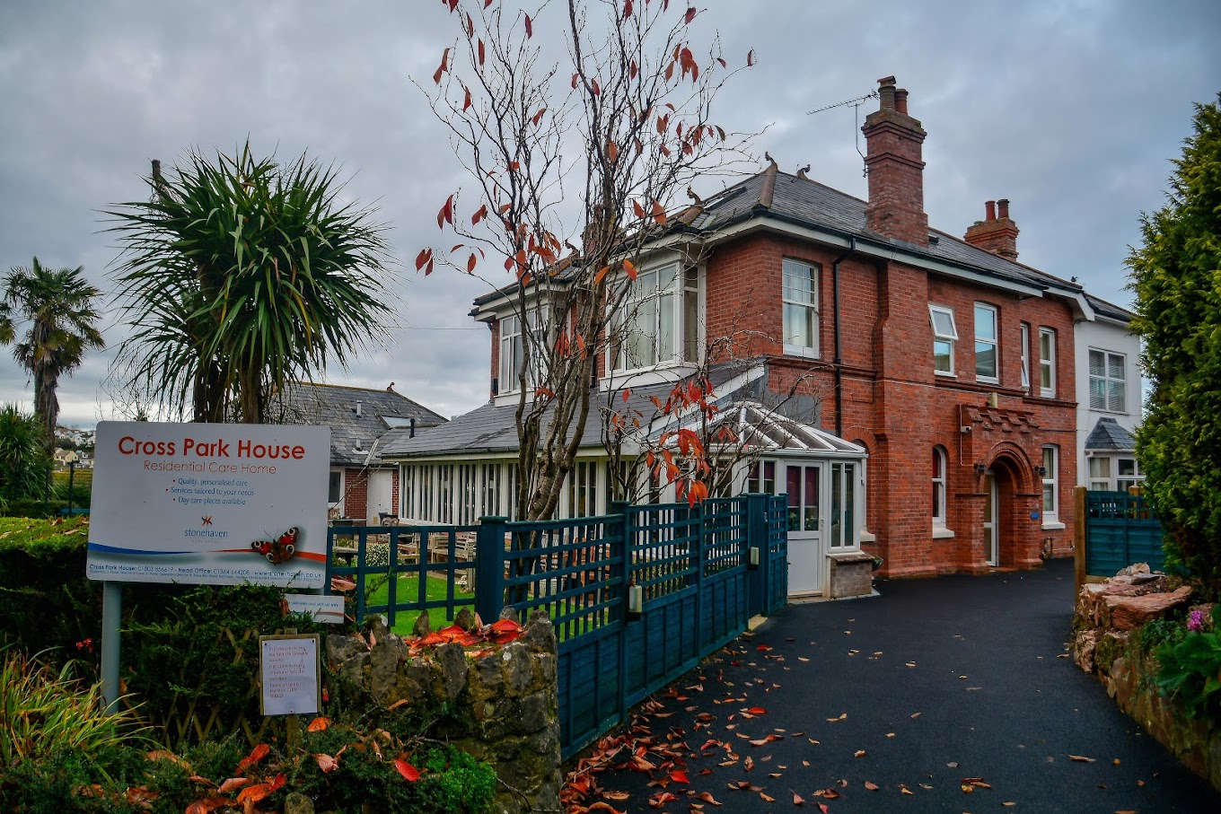 Cross Park House | Care Home | Brixham, TQ5 9NB