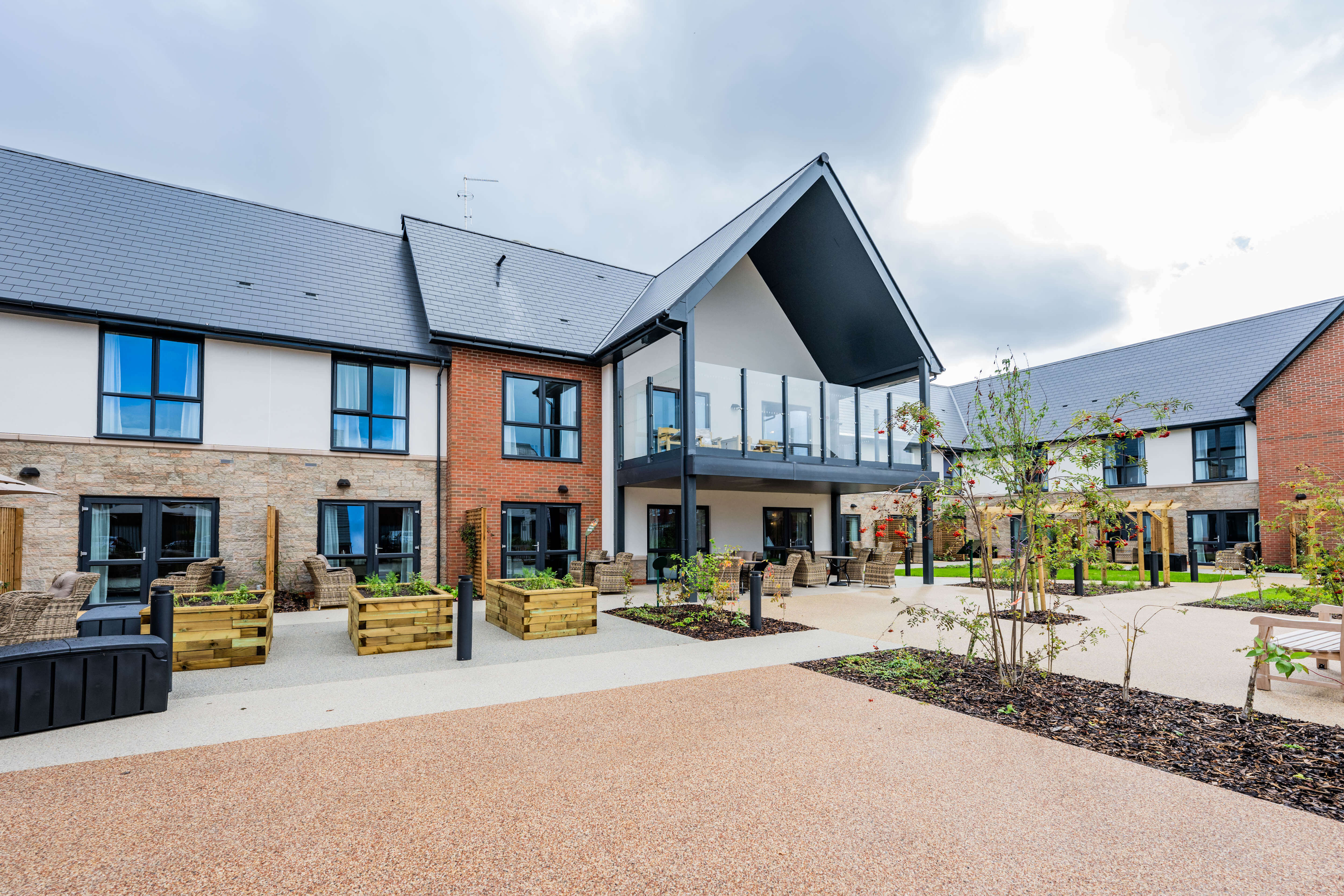 Ladden View | Care Home | Bristol, BS37 7NZ