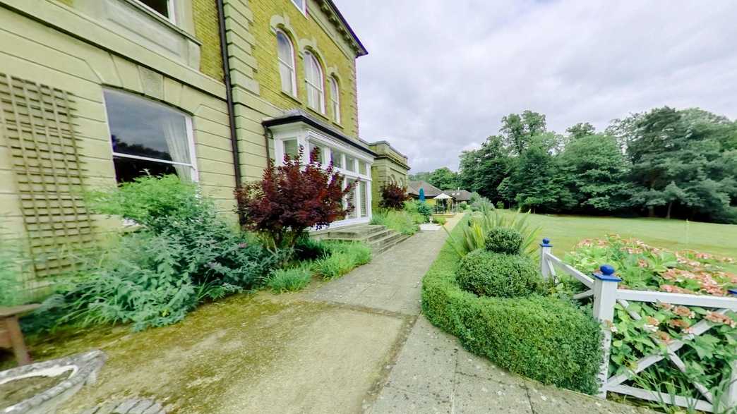 Merlewood | Care Home | Virginia Water, GU25 4LR