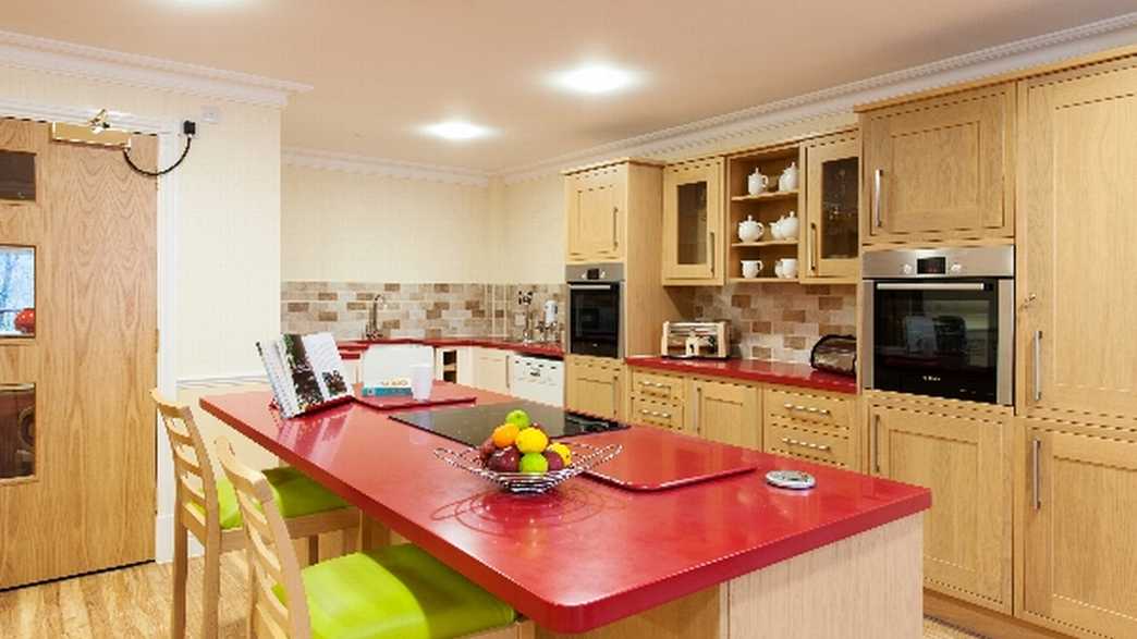 Hallmark Maycroft Manor | Care Home | Brighton, BN1 8NA