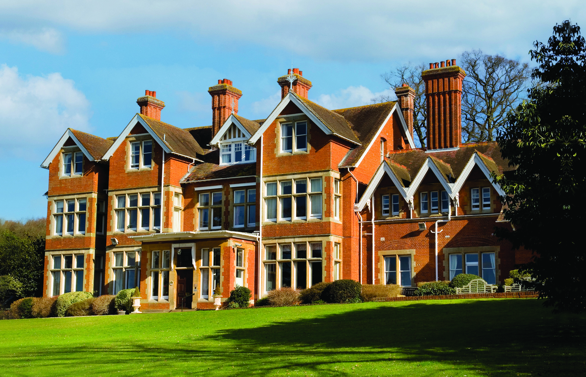 Oaken Holt | Care Home | Oxford, OX2 9NL