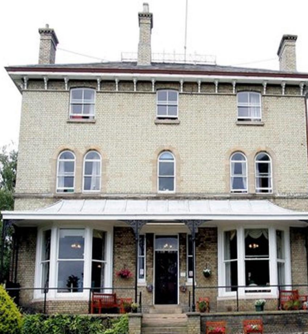 Linden Manor | Care Home | Wellingborough, NN8 1NF