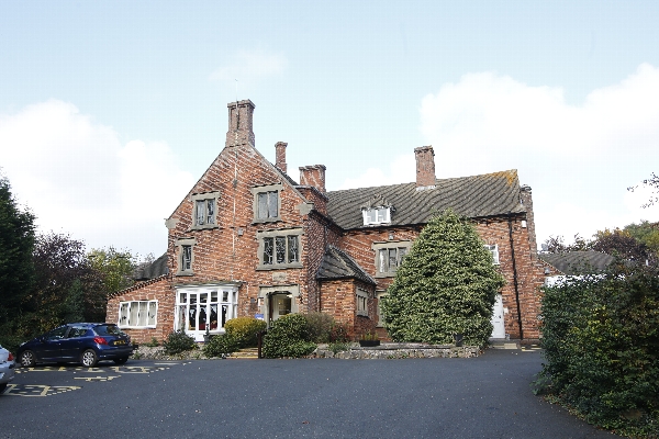 Seale Pastures House | Care Home | Swadlincote, DE12 8AP
