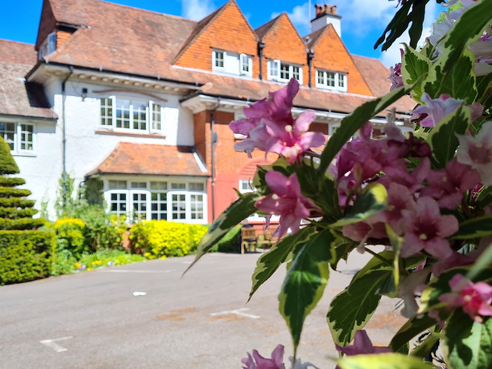 Springkell House Care Home | Care Home | Hindhead, GU26 6PT