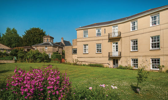 Stratton House | Care Home | Bath, BA1 2XH