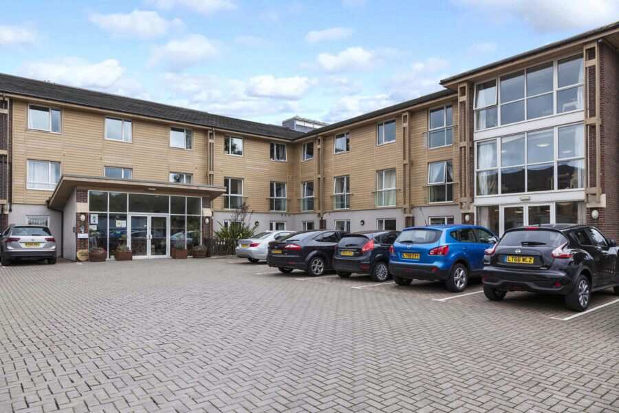 Tallis House | Care Home | Waltham Abbey, EN9 3EH