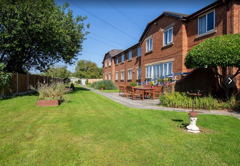 The Chanters | Care Home | Manchester, M46 9AF