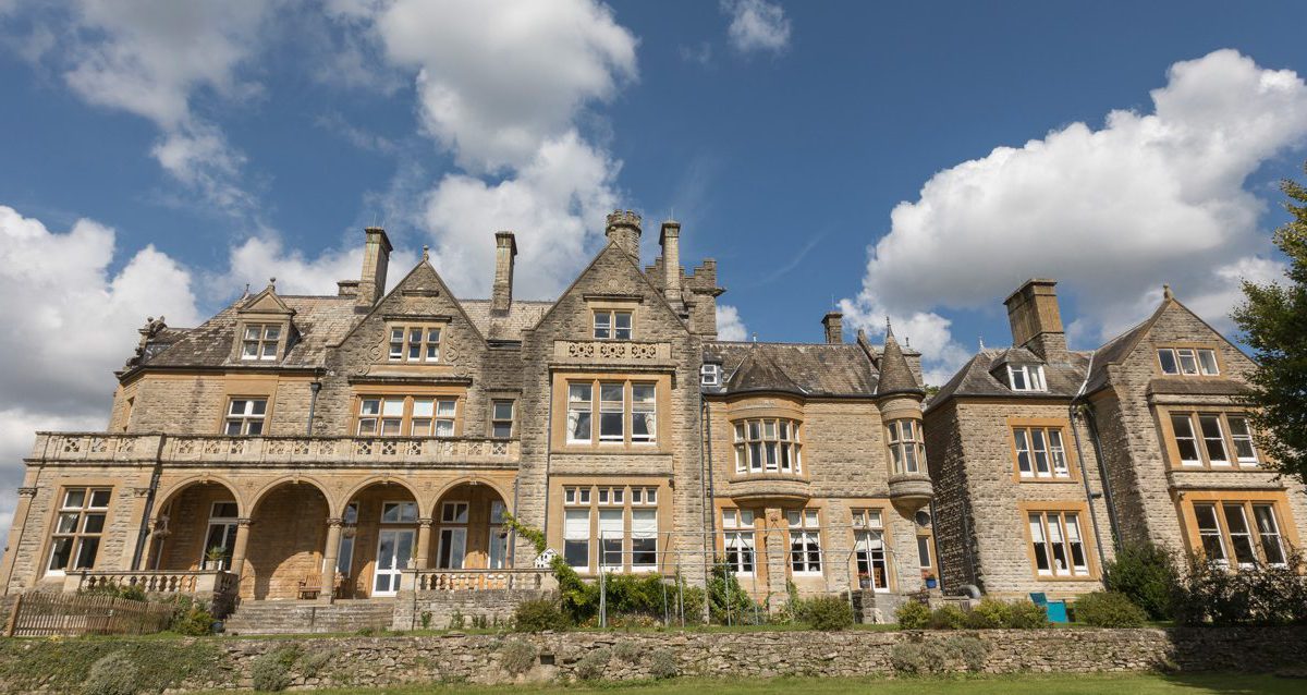 The Lodge at Freeland House | Care Home | Witney, OX29 8AH