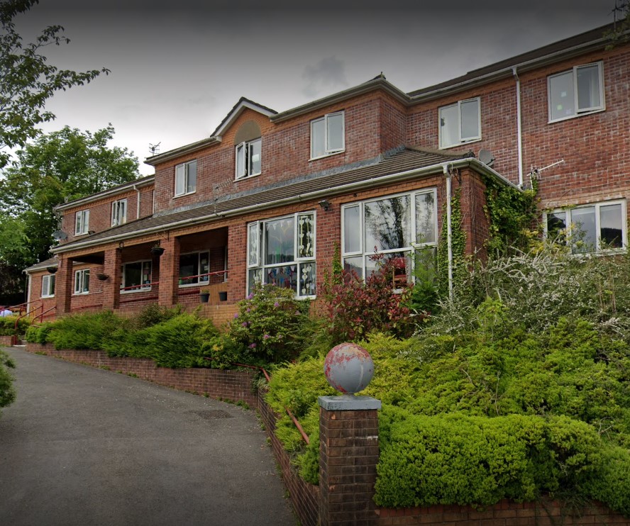 Ty Ross Care Home | Care Home | Treorchy, CF42 5RD