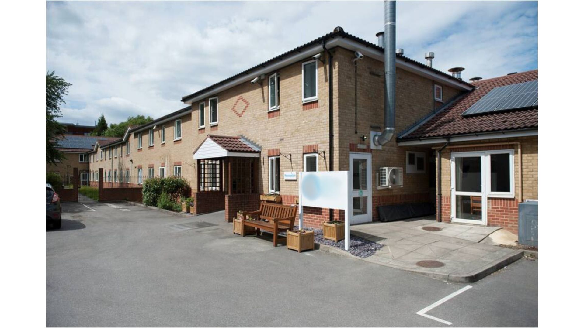 Collingwood Court Care Home | Care Home | London, SW4 7JR
