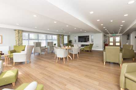 Windmill Lodge | Care Home | Lytham St Annes, FY8 3RJ