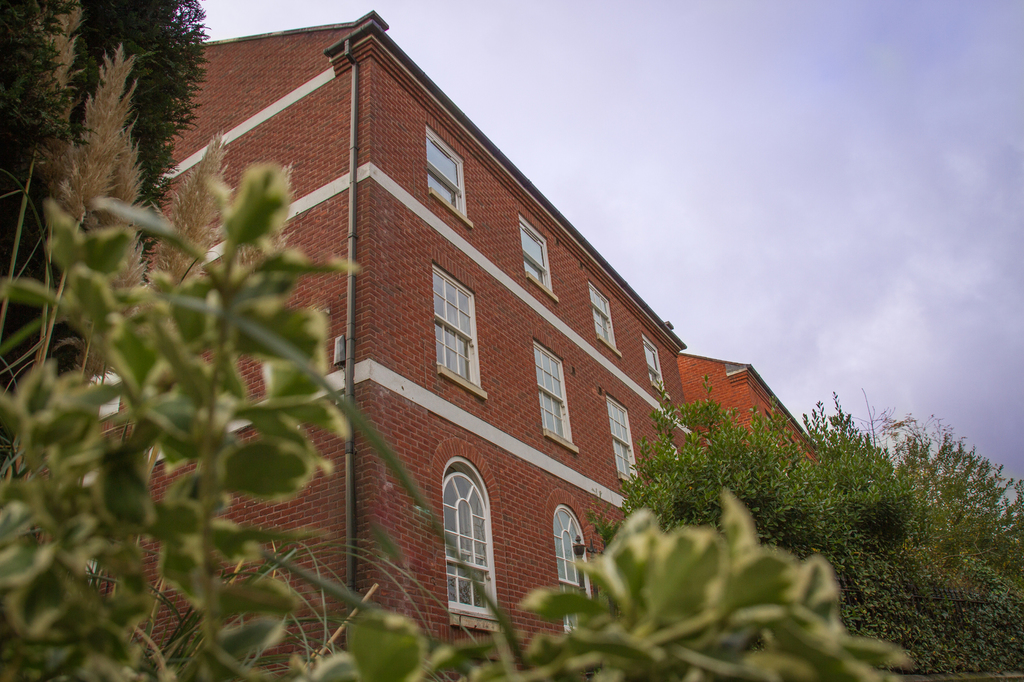 Highlands Borders Care Home | Care Home | Exeter, EX1 2QE