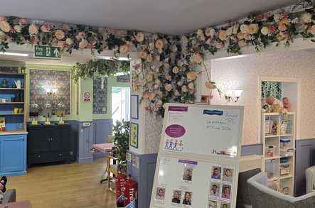 Poplars Care Home | Care Home | Ruislip, HA4 7BZ