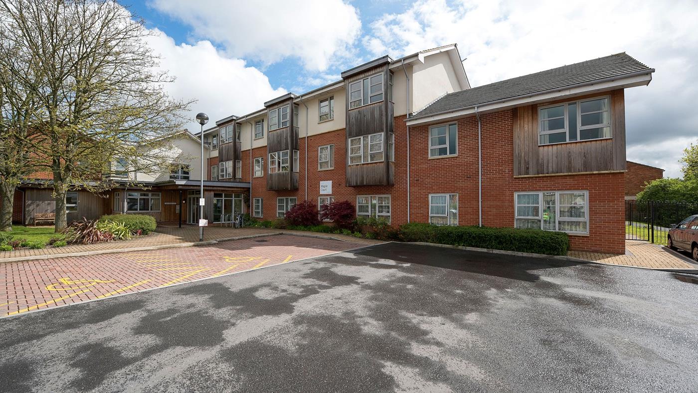 Maple Court | Retirement Living | SN25 3AF