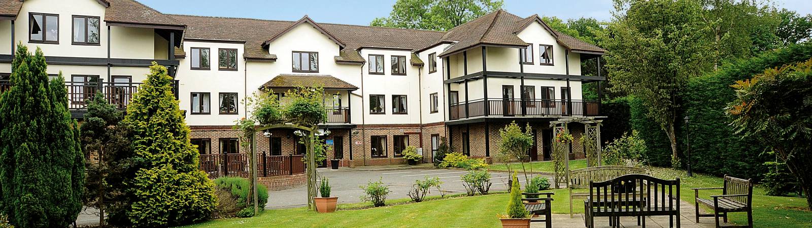 Tadworth Grove Care Home | Care Home | Nr Epsom, KT20 5AT